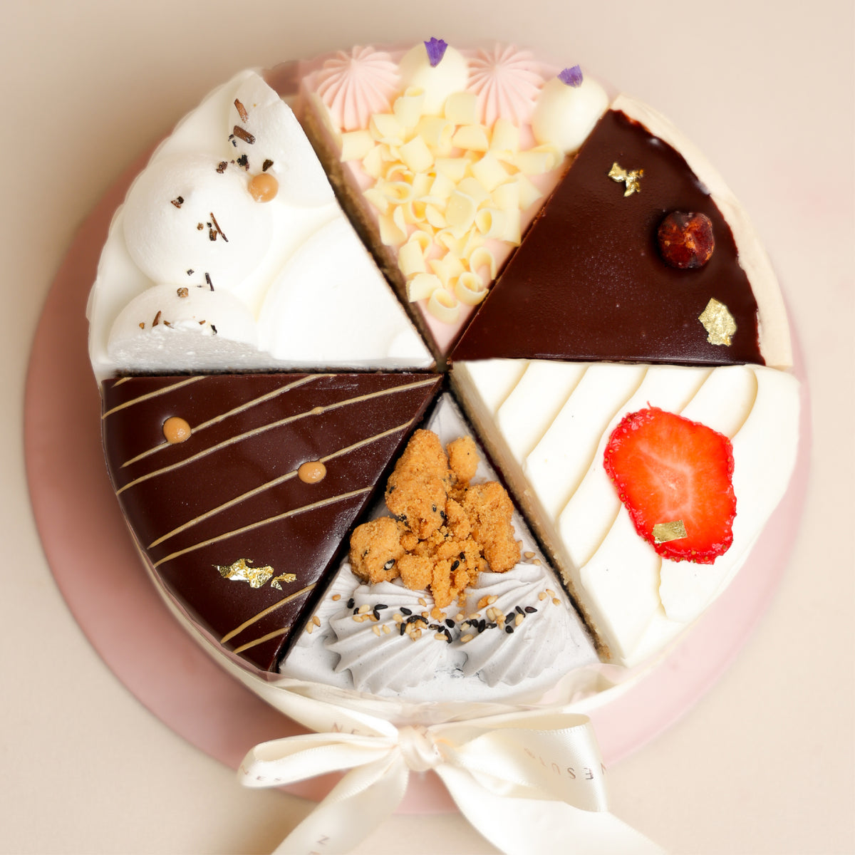 Classic Carousel Cake Bundle – nesuto